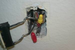 Receptacle Repair, Light Switch Installs & Electric Plug Replacement