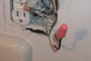 Receptacle Repair, Light Switch Installs & Electric Plug Replacement
