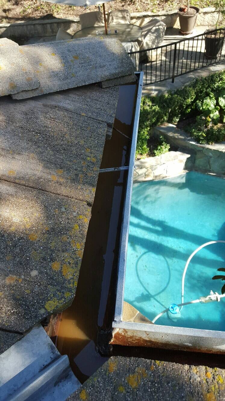 Rain Gutter Cleaning, Gutter Repair & Gutter Downspouts Reattached